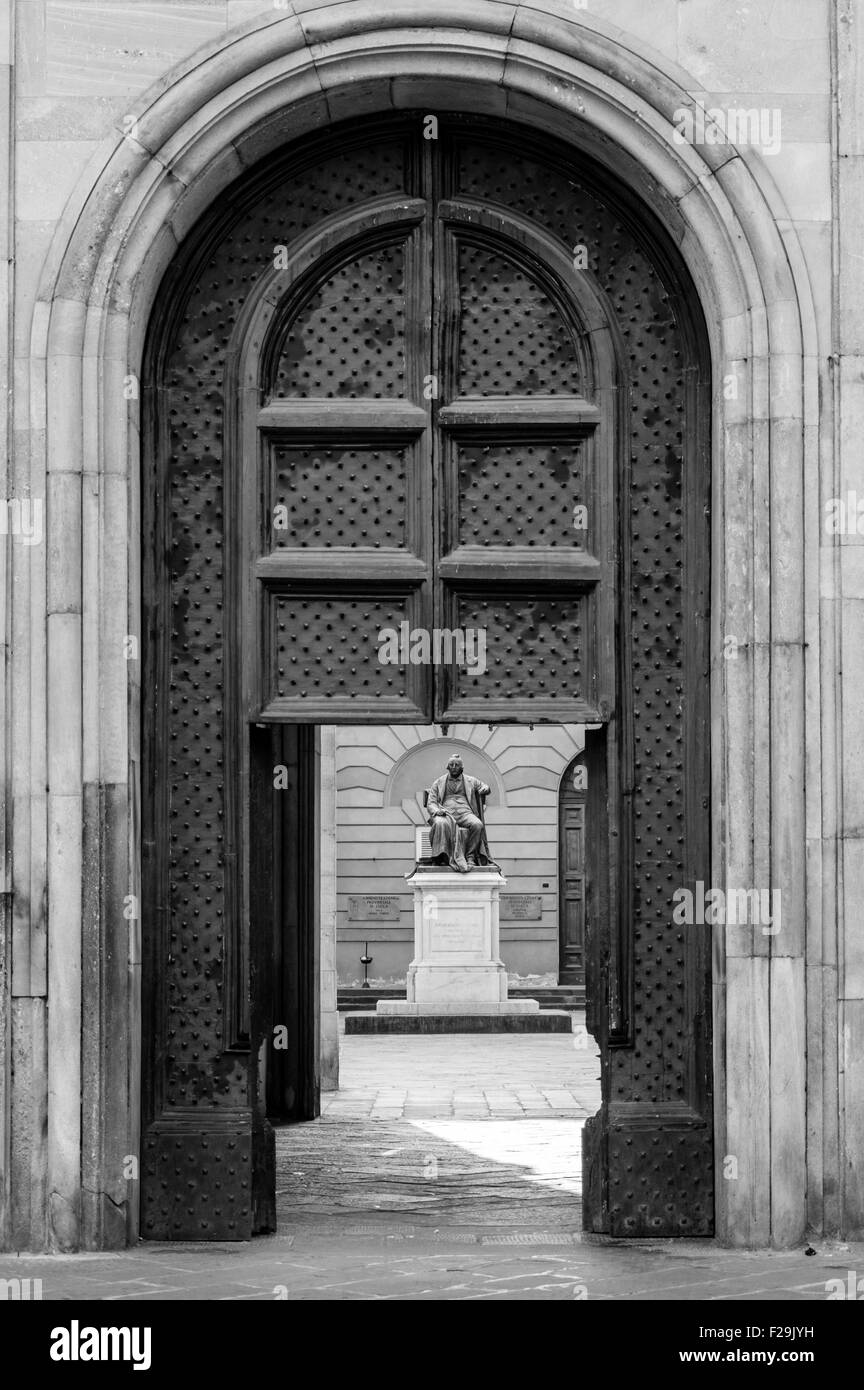 door on statue in Lucca. Tuscany, Italy Stock Photo - Alamy