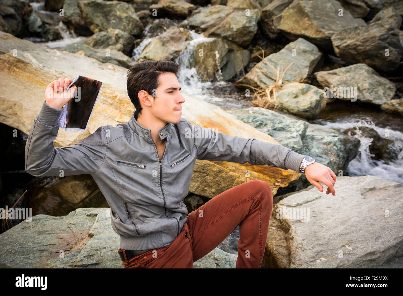 Throwing rocks hi-res stock photography and images - Alamy