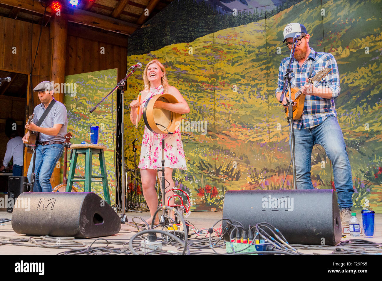 Newfoundland Folk Group The Once perform, Main stage, Canmore Folk ...