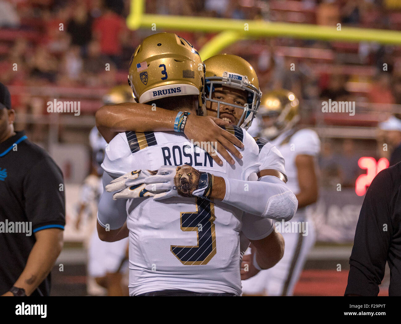 Las Vegas, NV, USA. 12th Sep, 2015. UCLA Bruins wide receiver (9 ...