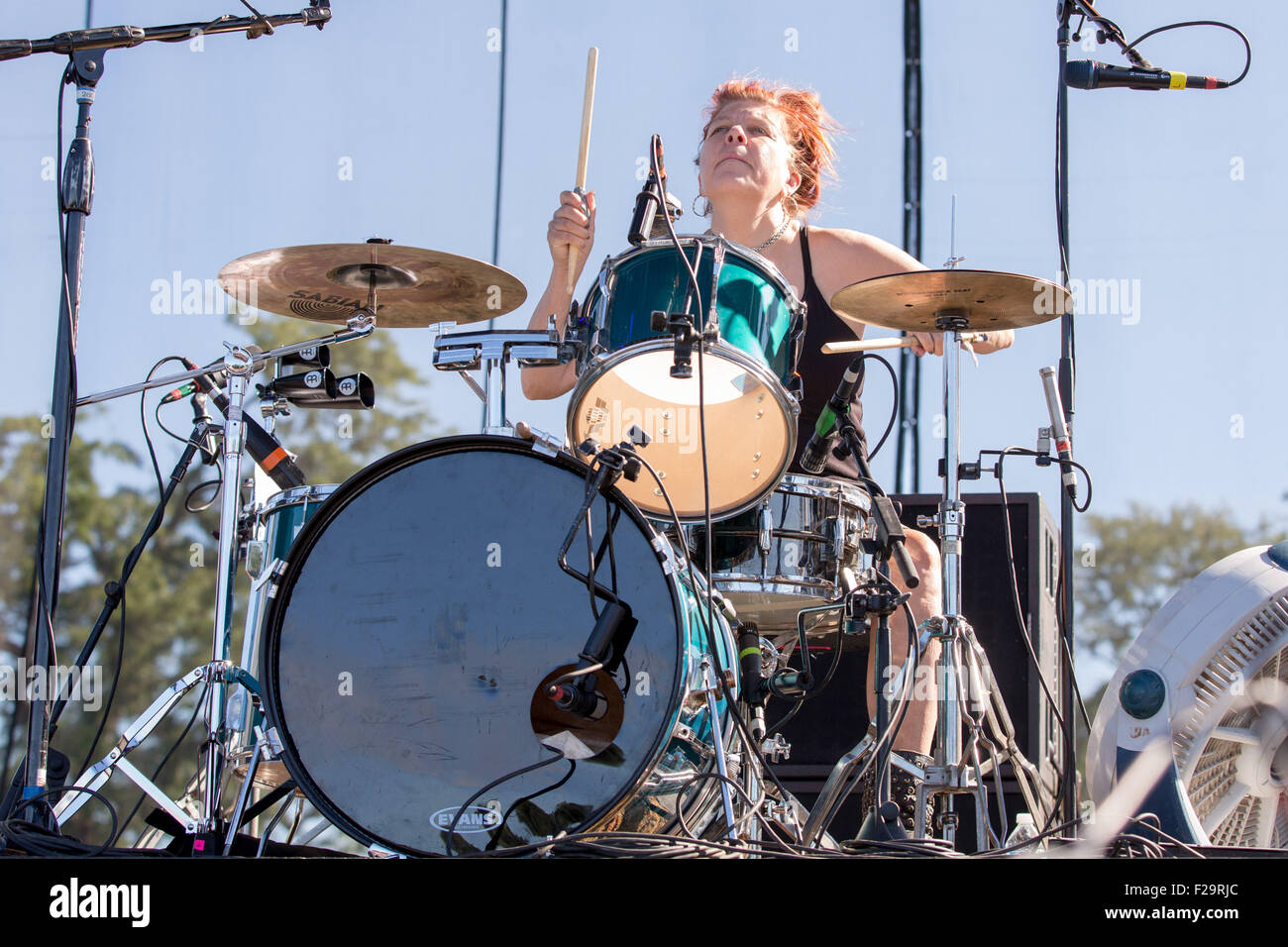 Chicago, Illinois, USA. 12th Sep, 2015. Drummer LORI BARBERO of Babes ...
