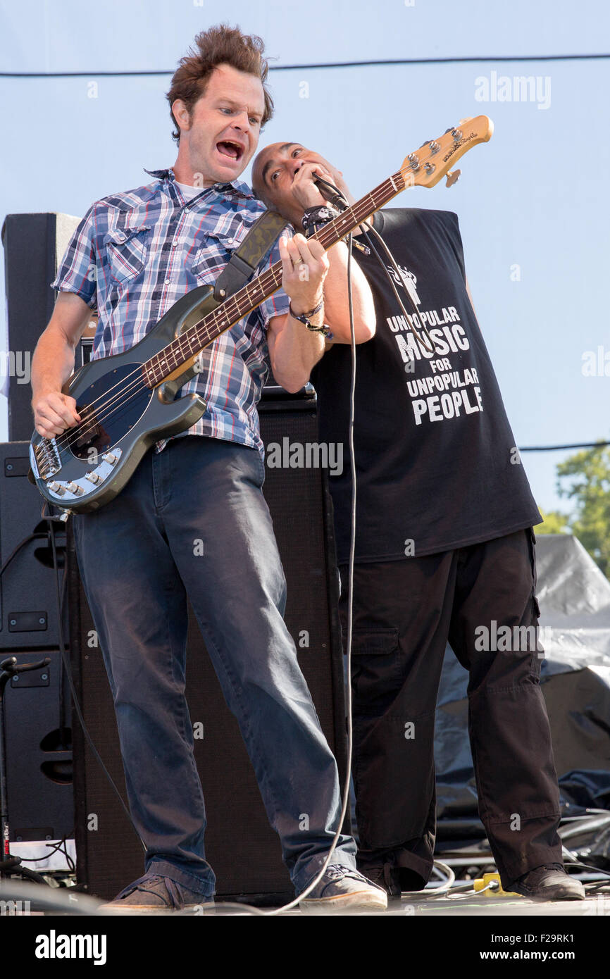 Chicago, Illinois, USA. 12th Sep, 2015. DAN STEVENS (L) and RODNEY ...
