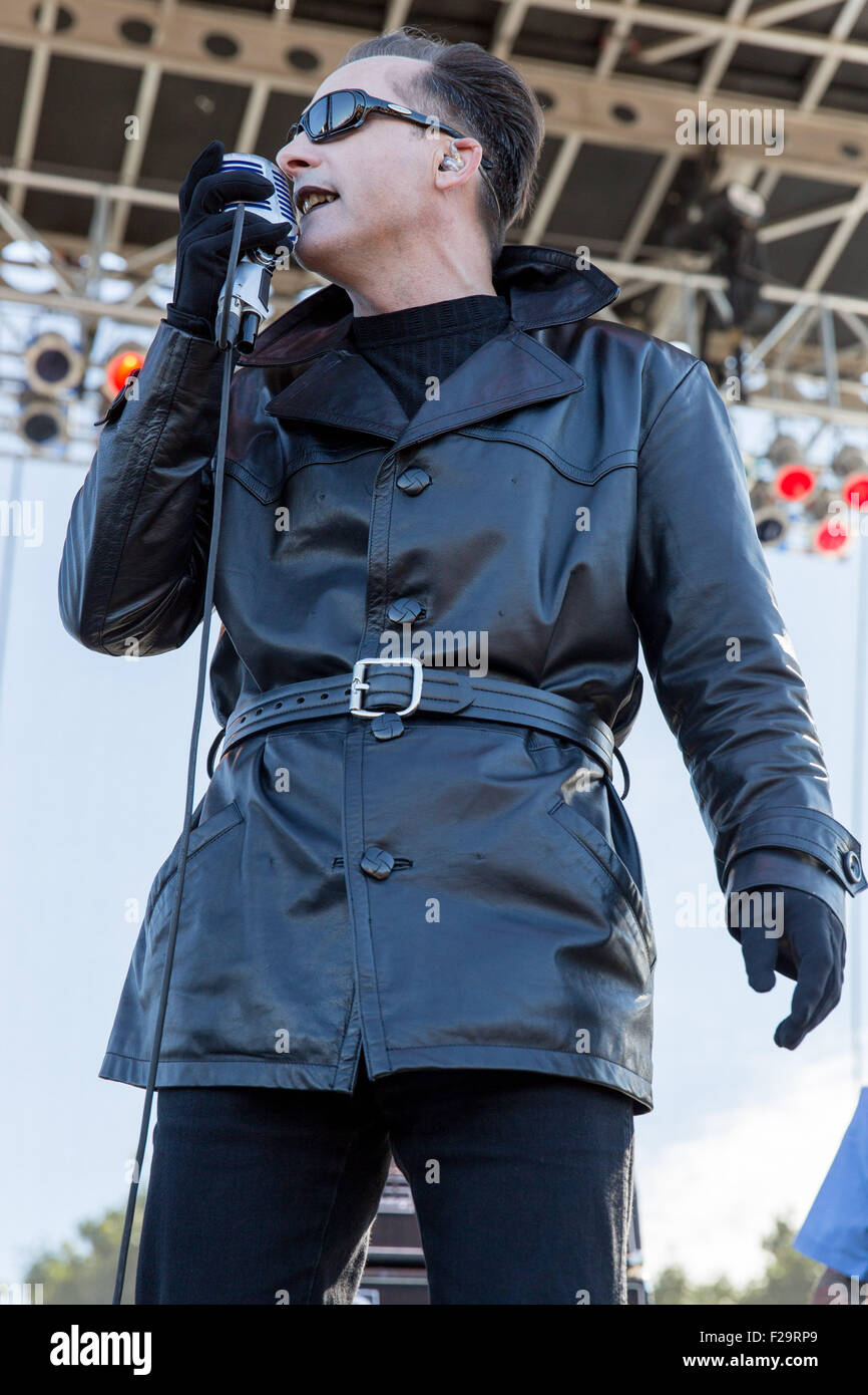 Chicago, Illinois, USA. 12th Sep, 2015. Singer DAVE VANIAN of The ...