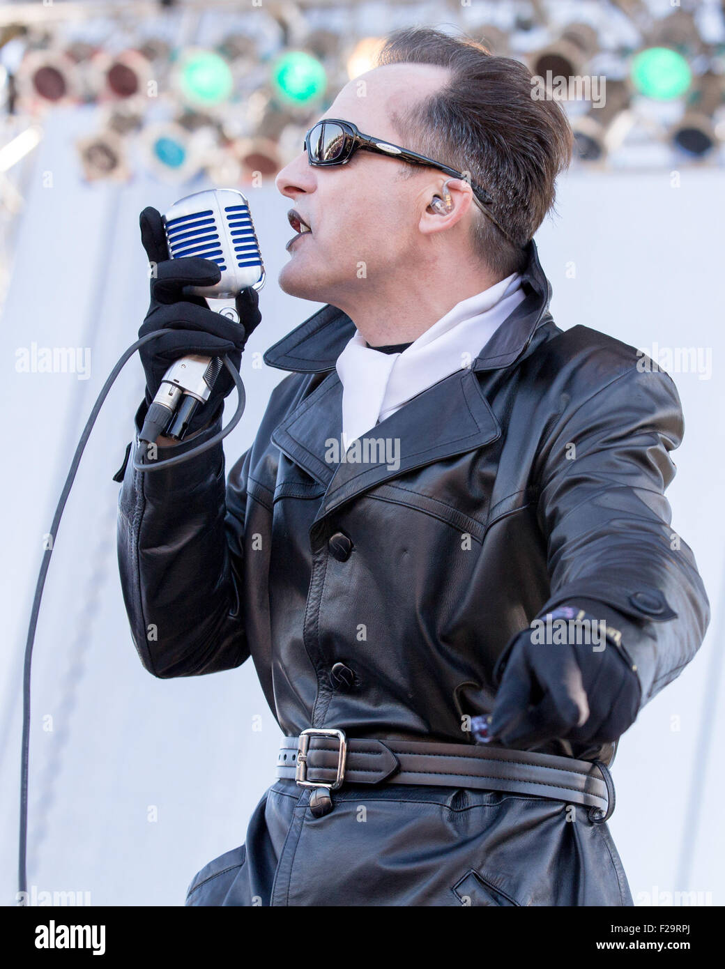Chicago, Illinois, USA. 12th Sep, 2015. Singer DAVE VANIAN of The ...