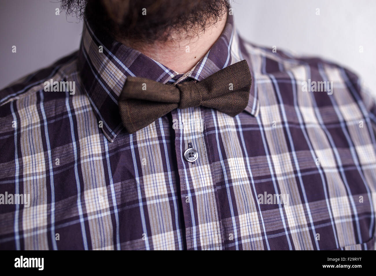 Bowtie and shirt hi-res stock photography and images - Alamy