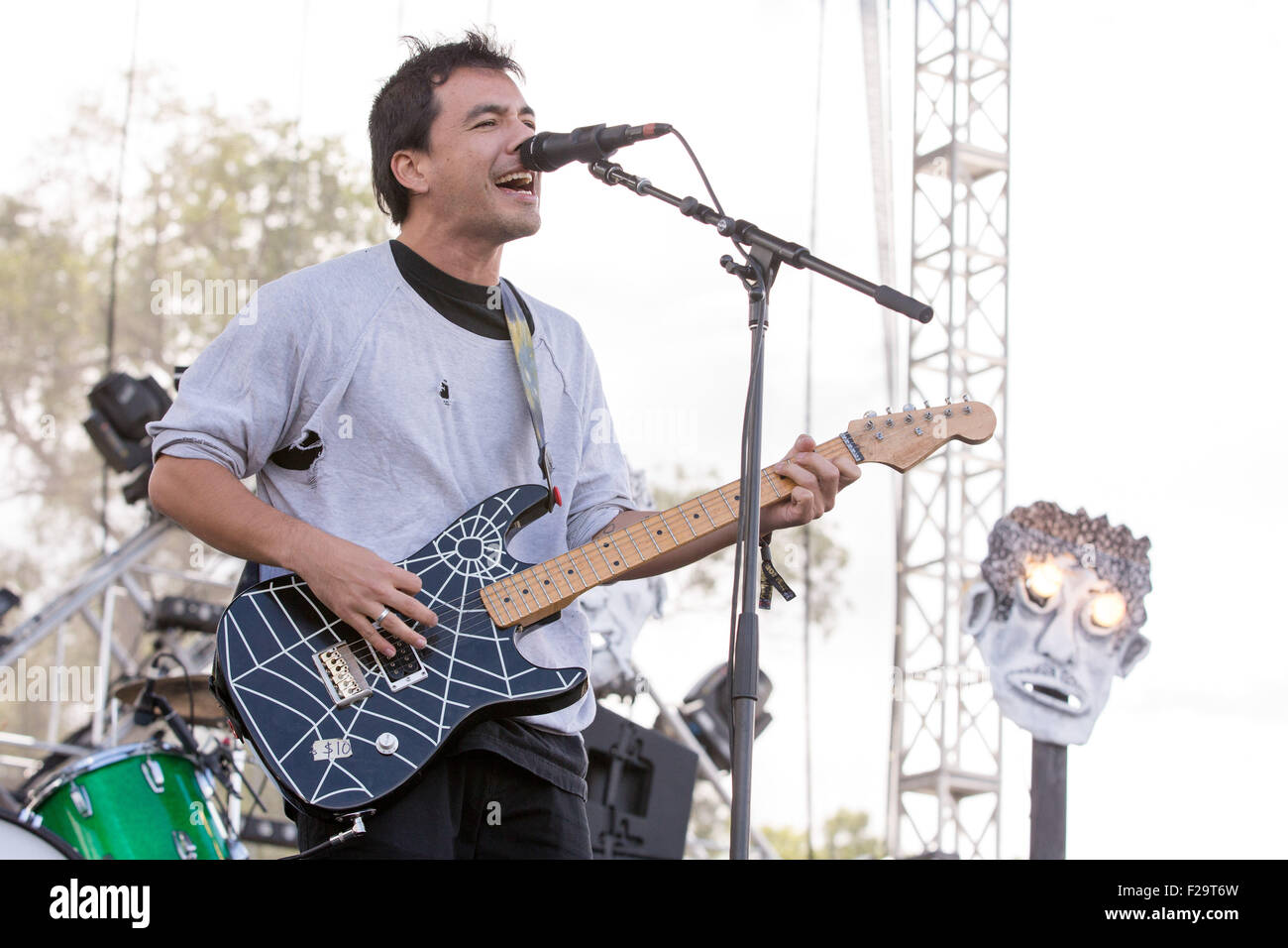 Chicago, Illinois, USA. 12th Sep, 2015. Musician ZAC CARPER of Fidlar ...
