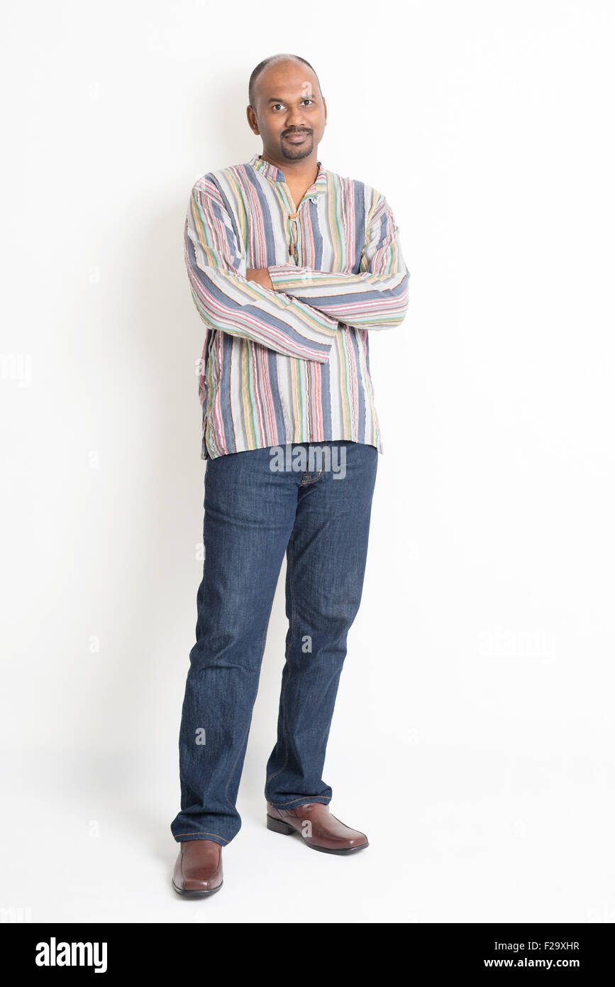 Indian man arms crossed hi-res stock photography and images - Alamy