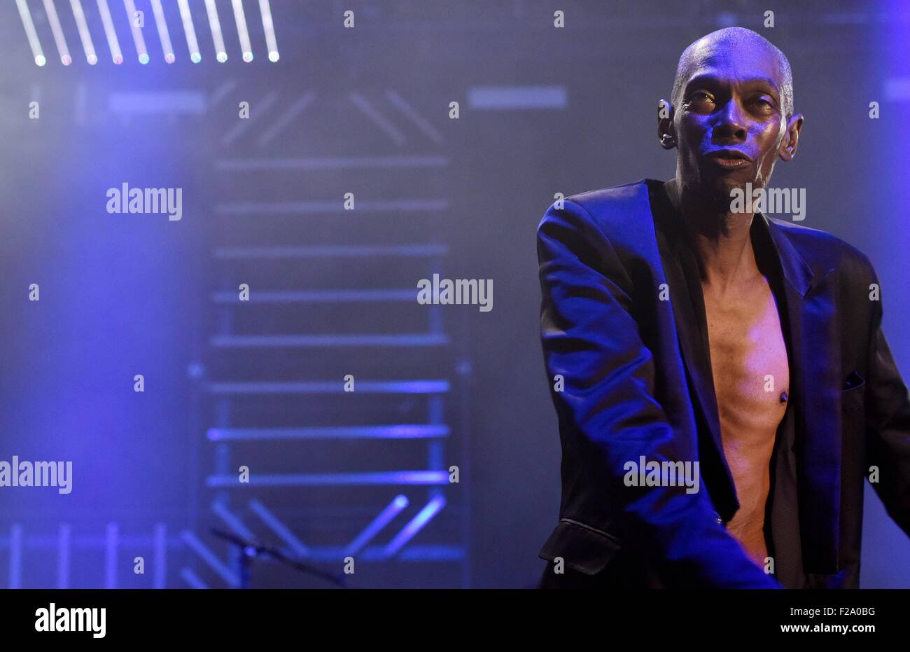Faithless perform live at Zagreb Calling 2015 Featuring: Faithless ...