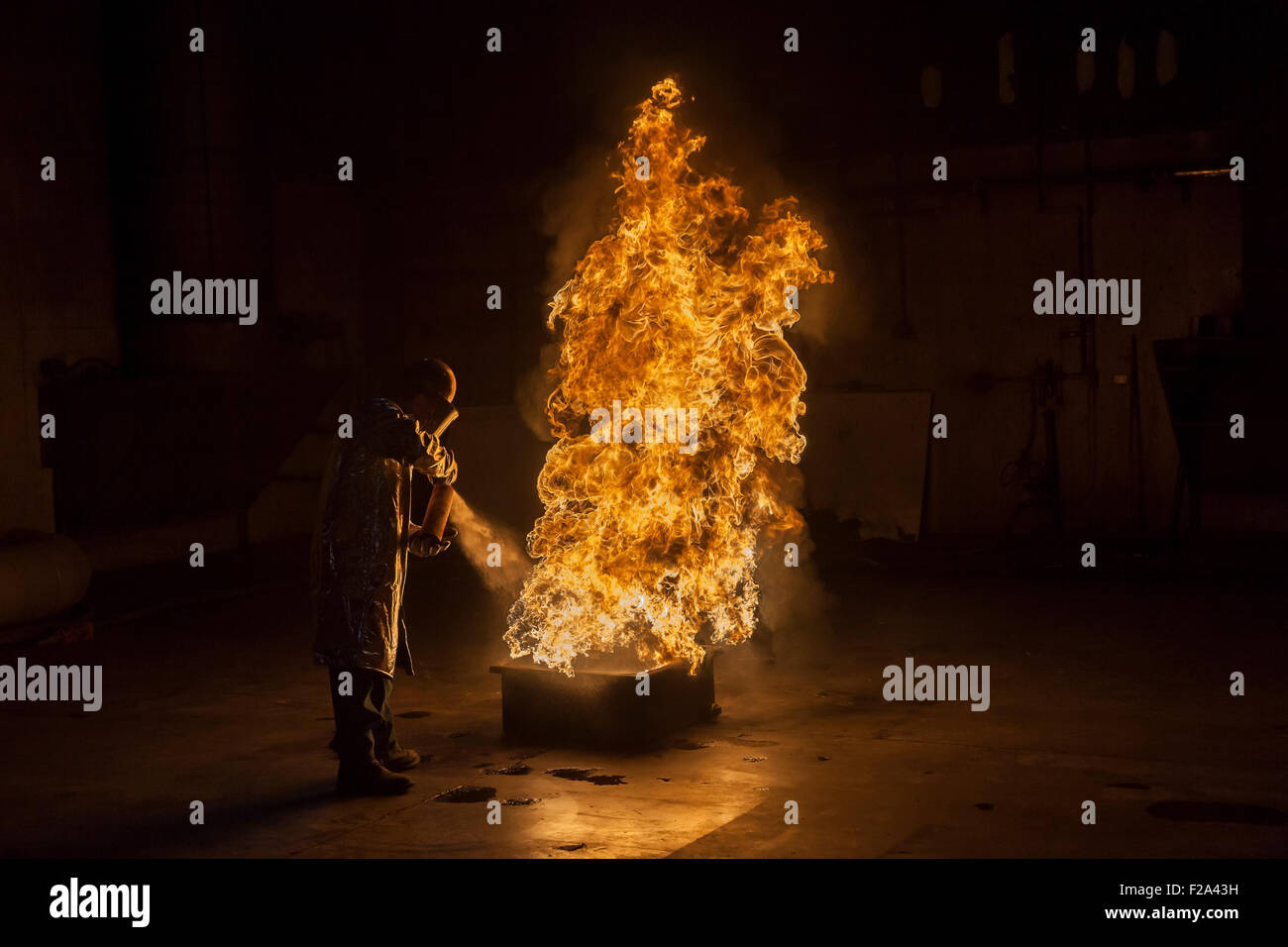 Fire extinguisher stand hi-res stock photography and images - Alamy