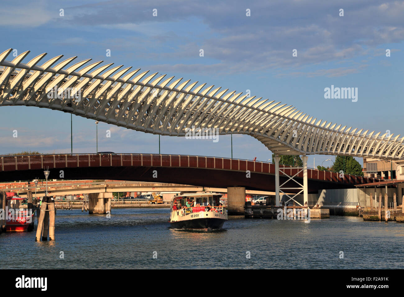 Bridge of the Venice People Mover Stock Photo - Alamy
