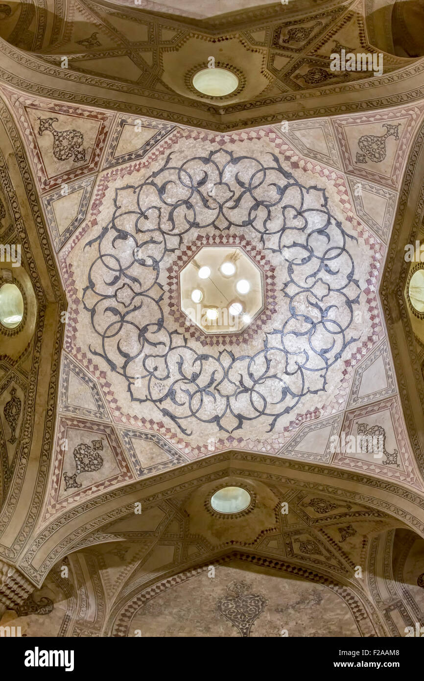 Citadel big room ceiling vertical Stock Photo - Alamy