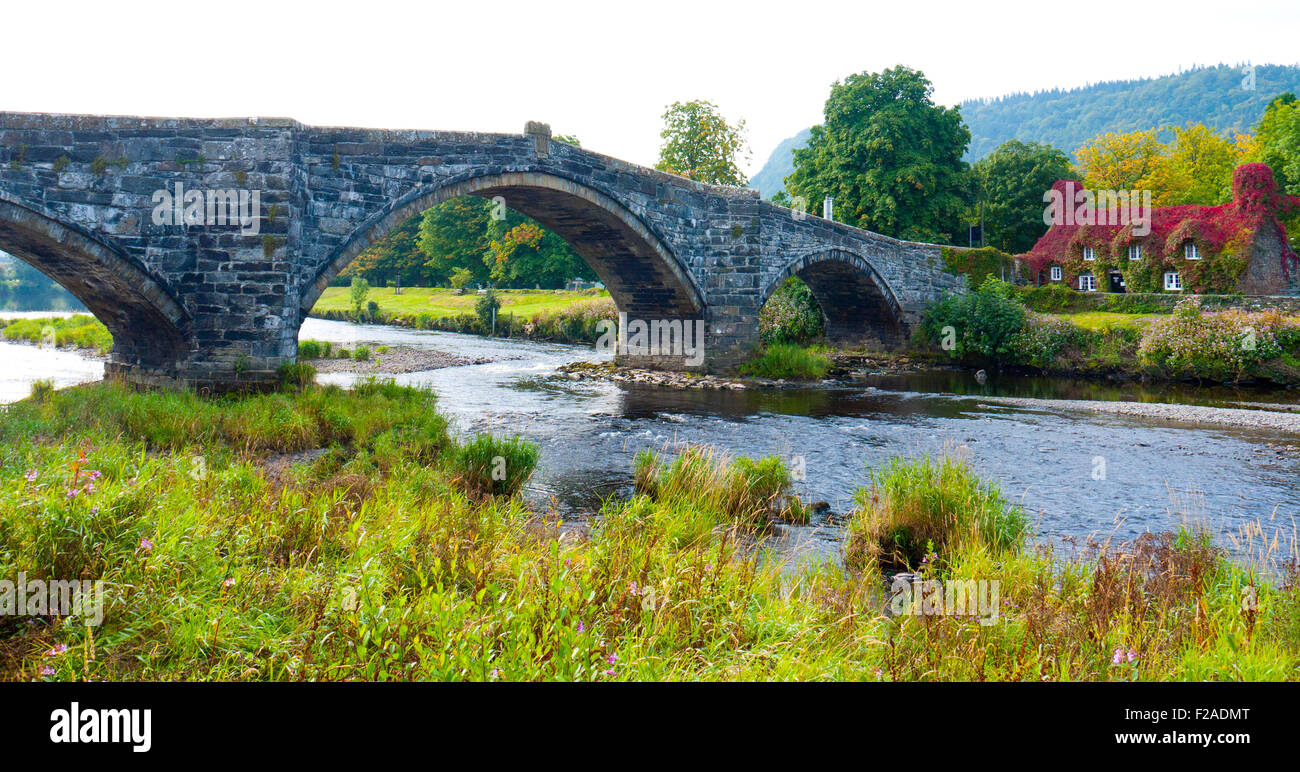 Llanrwst bridge hi-res stock photography and images - Alamy