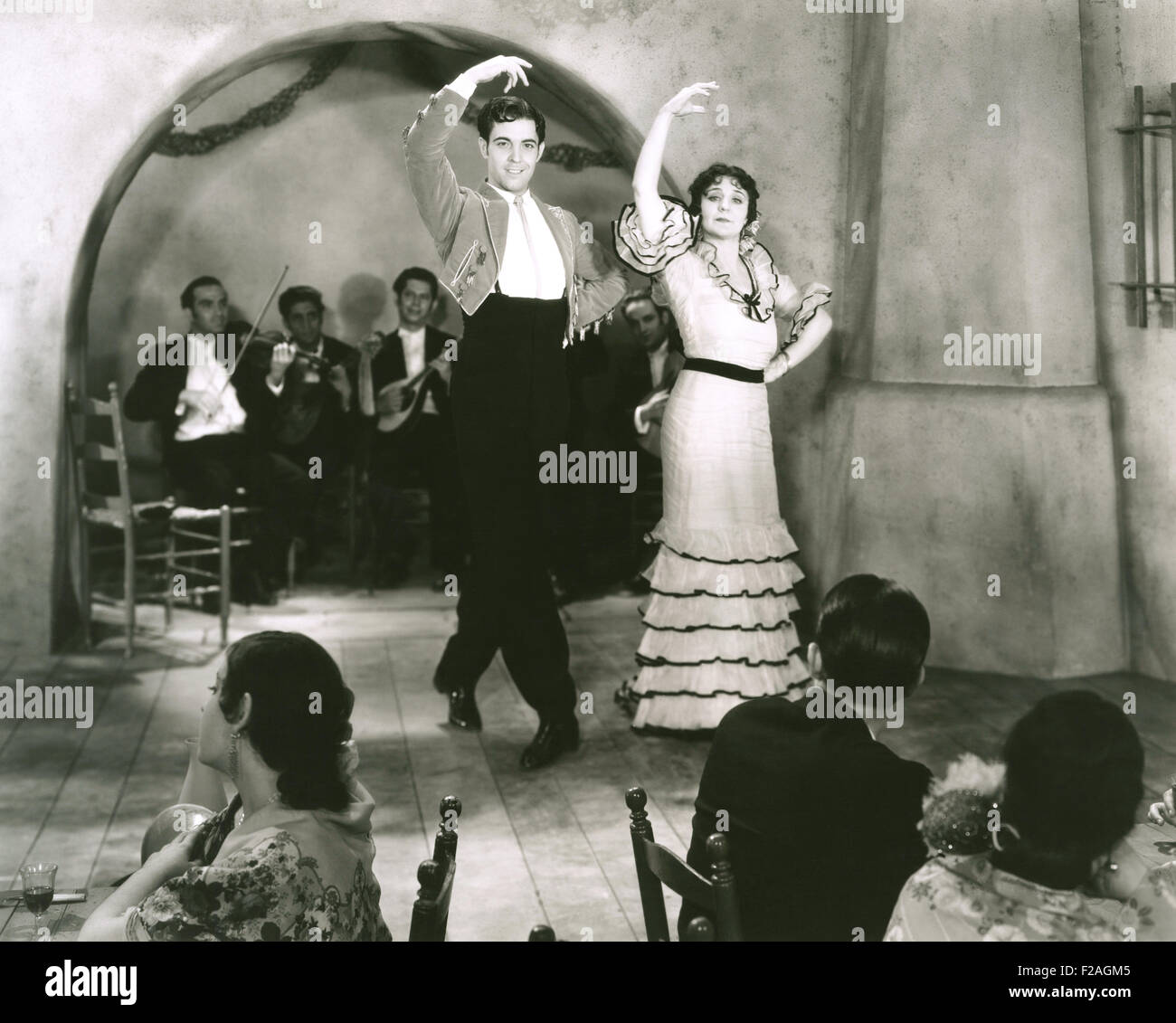 1930s dancers hi-res stock photography and images - Alamy