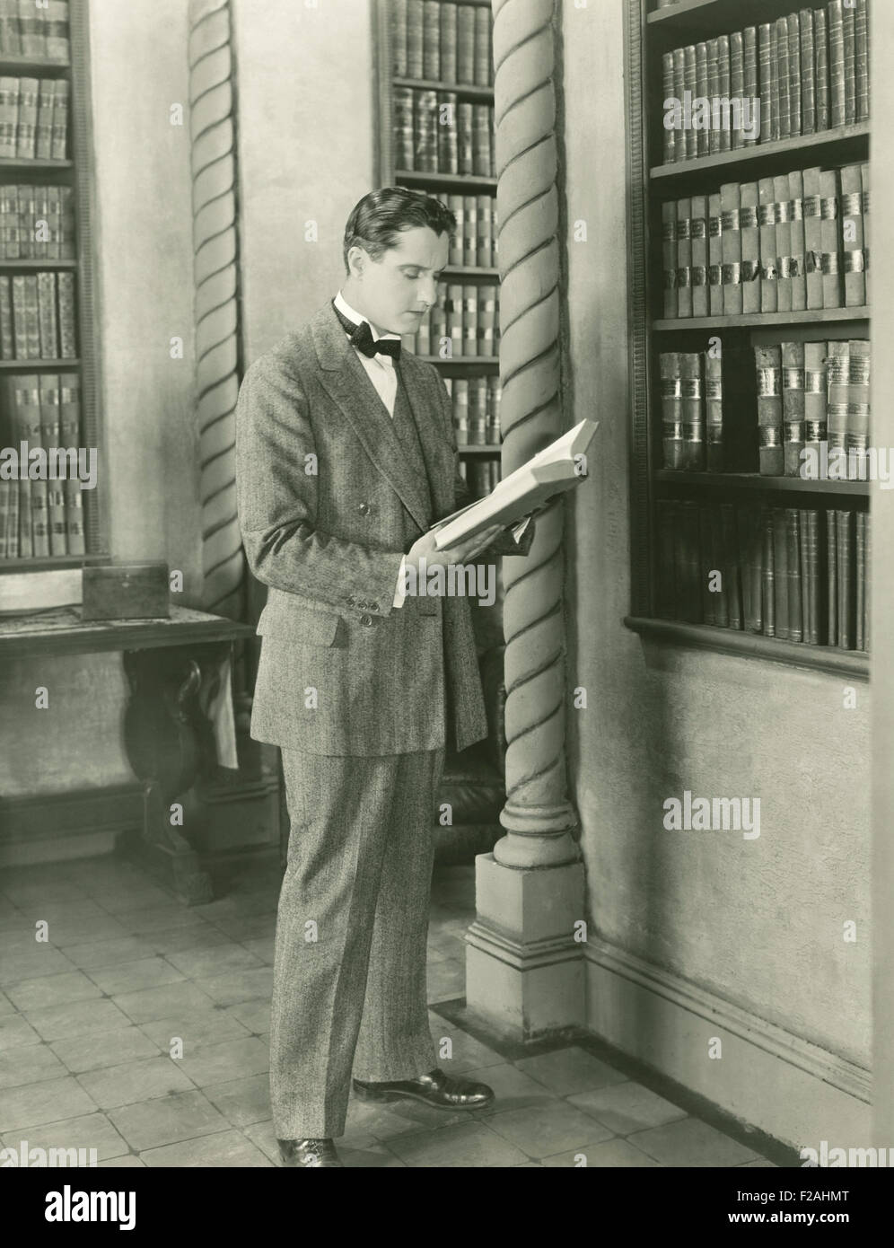 Well dressed black man historical hi-res stock photography and images ...