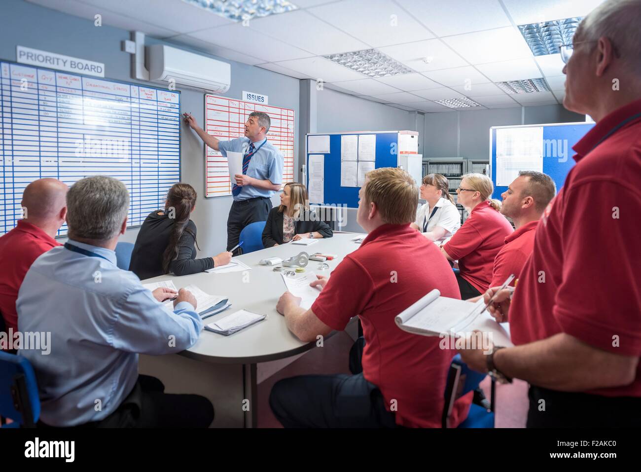 Manager meeting factory worker hi-res stock photography and images - Alamy