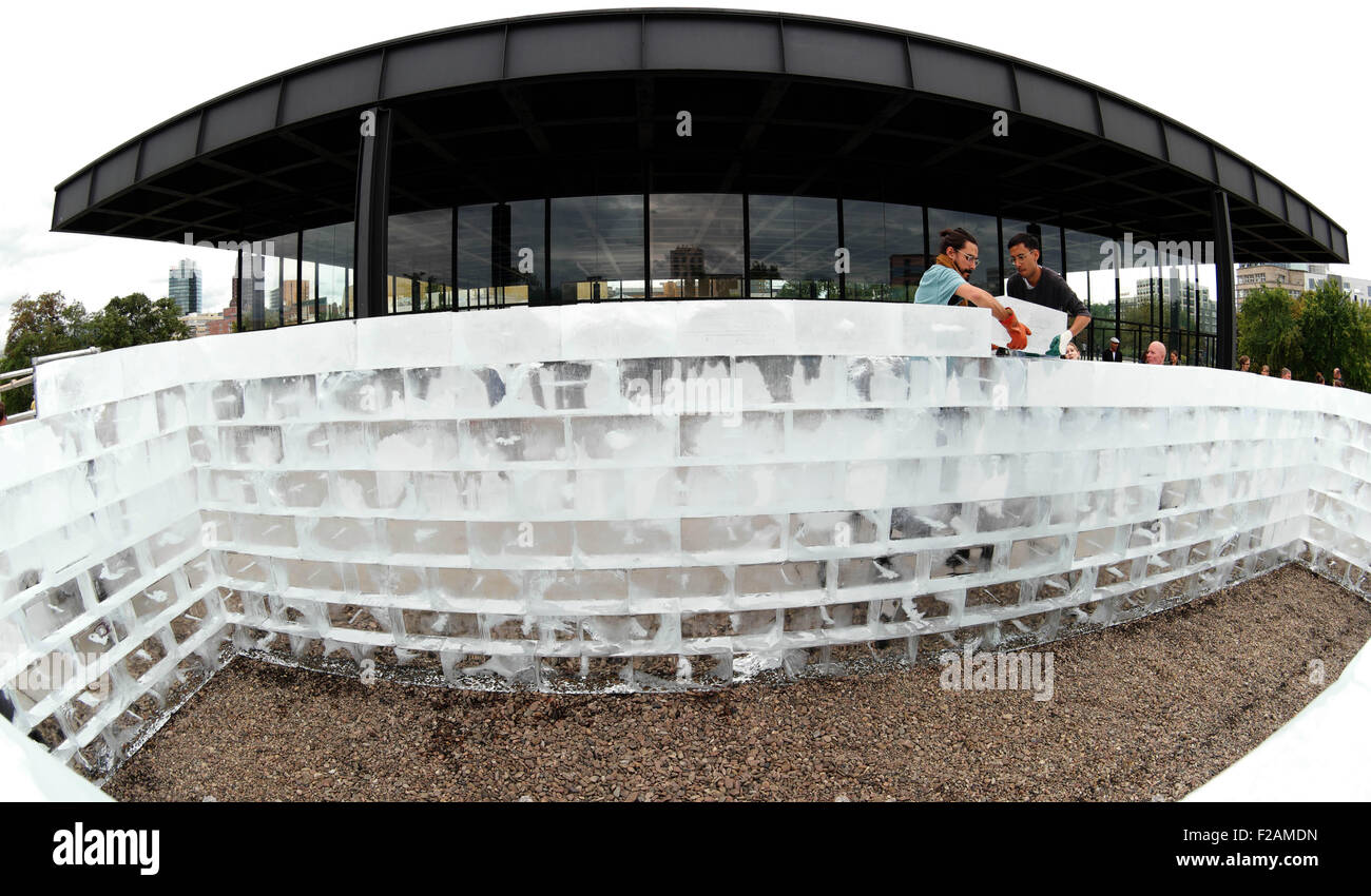 Kaprow fluids hi-res stock photography and images - Alamy