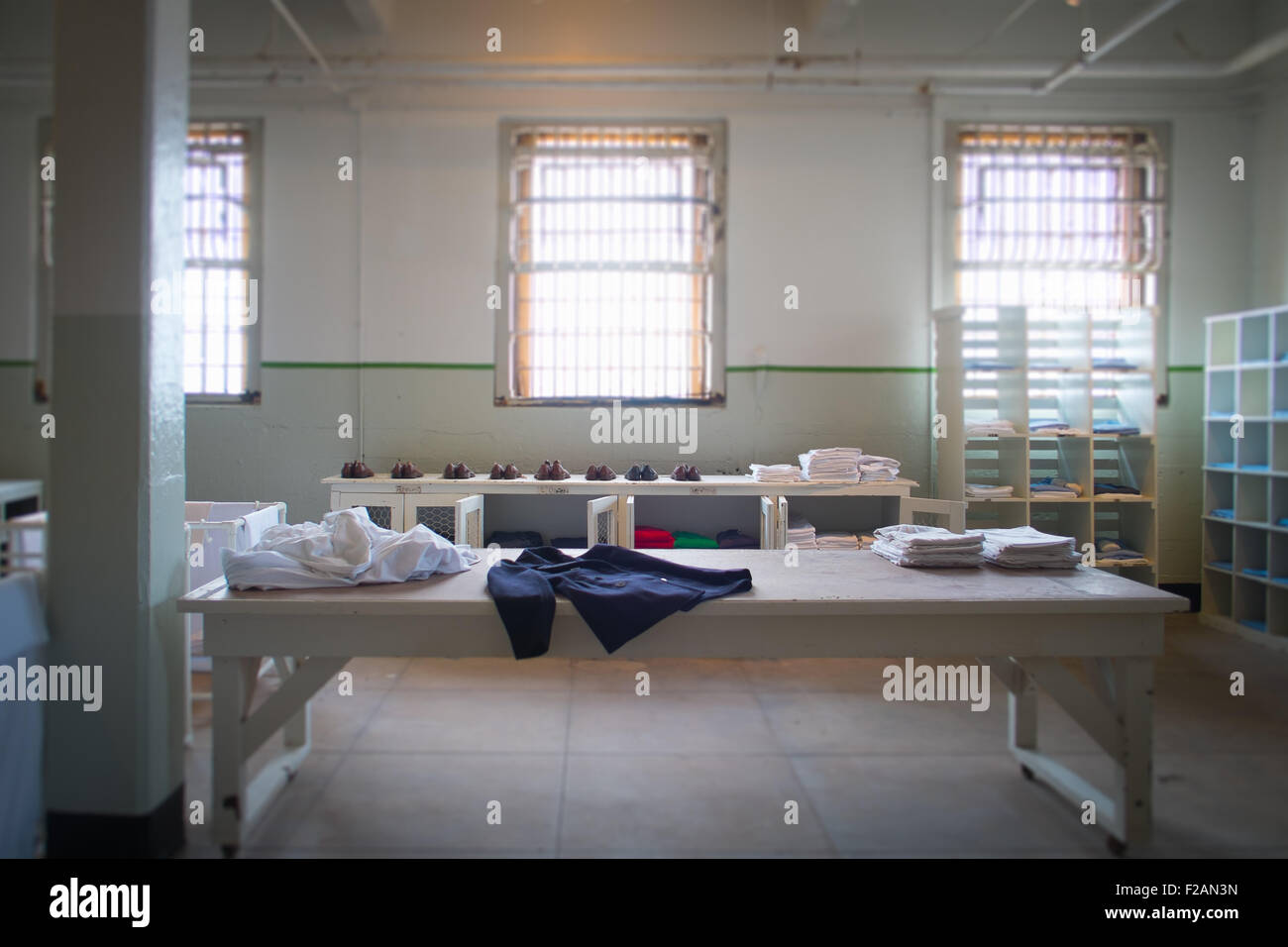 Prison clothes hi-res stock photography and images - Alamy