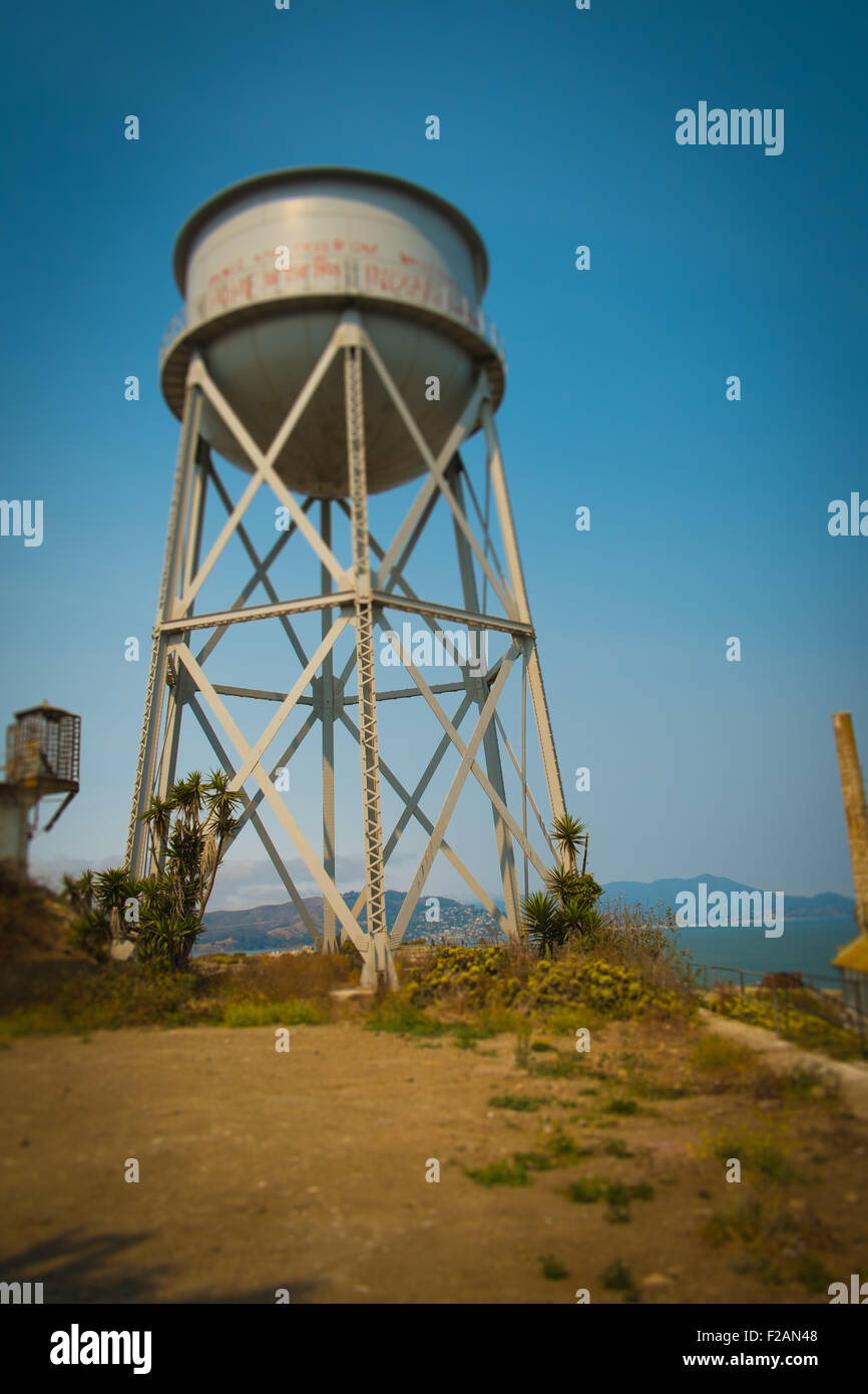Alcatraz island prison water tower hi-res stock photography and images ...