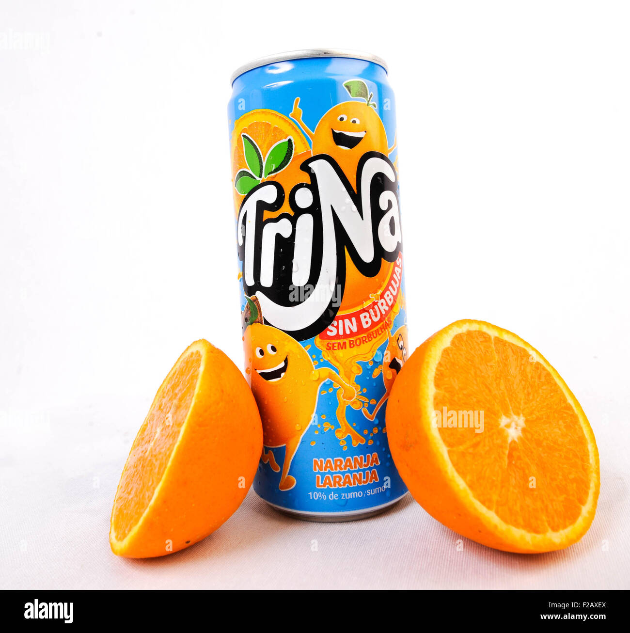 refreshing drink without bubbles Trina-bebida refrescante sin gas Trina ...