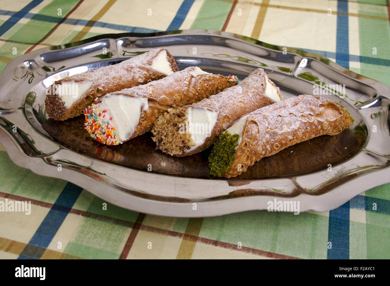 Sicilian ricotta hi-res stock photography and images - Alamy