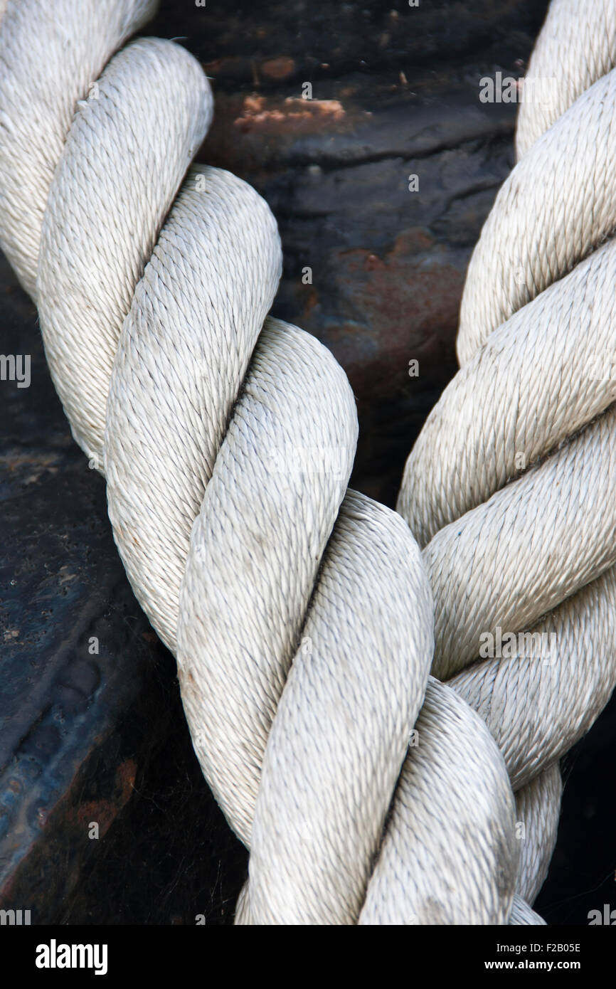 Mooring rope closeup Stock Photo - Alamy