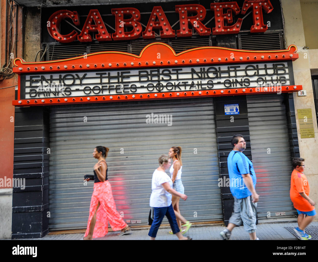 Cabaret night hi-res stock photography and images - Alamy