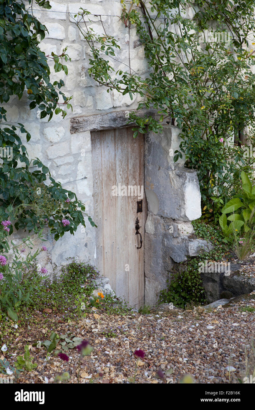 Sunken doorway hi-res stock photography and images - Alamy