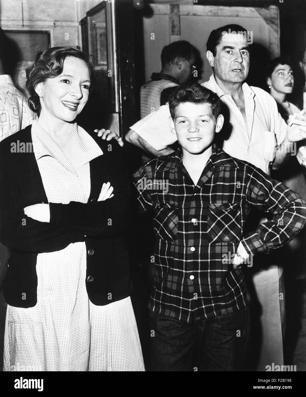 Helen Hayes Americas First Actress Shows Her Son Jamie Macarthur Around The Paramount Set