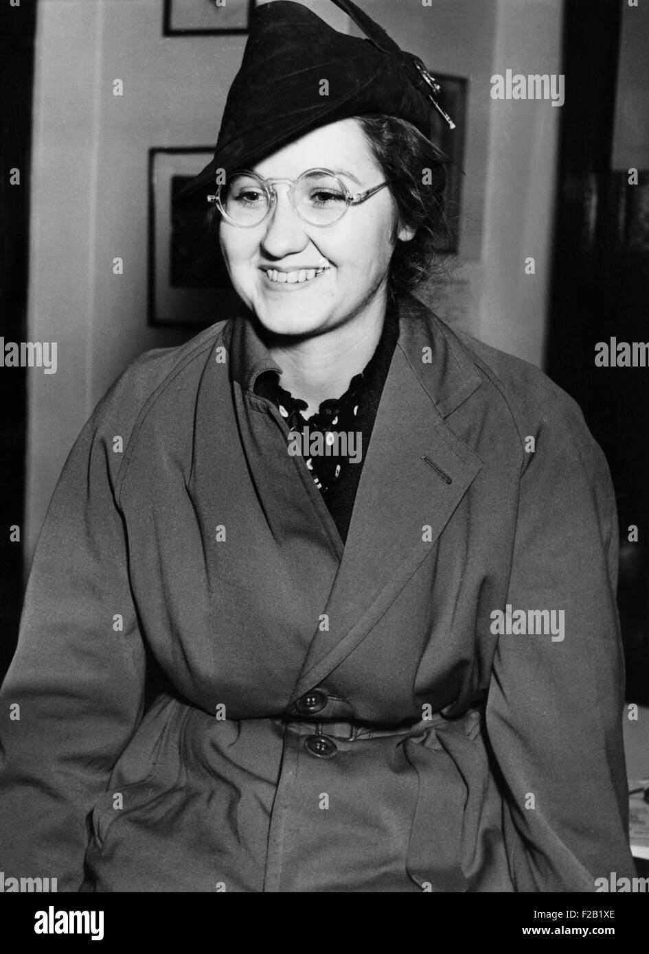 Mrs. Francis Flegenheimer, widow of the slain gangster Dutch Schultz ...
