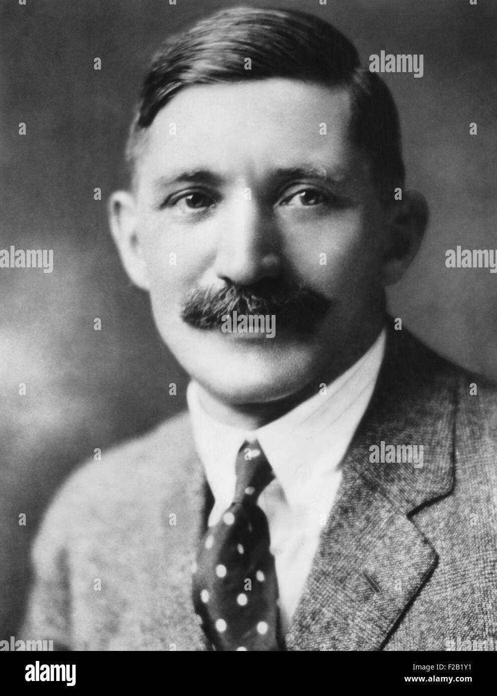 1937 ford assembly line hi-res stock photography and images - Alamy