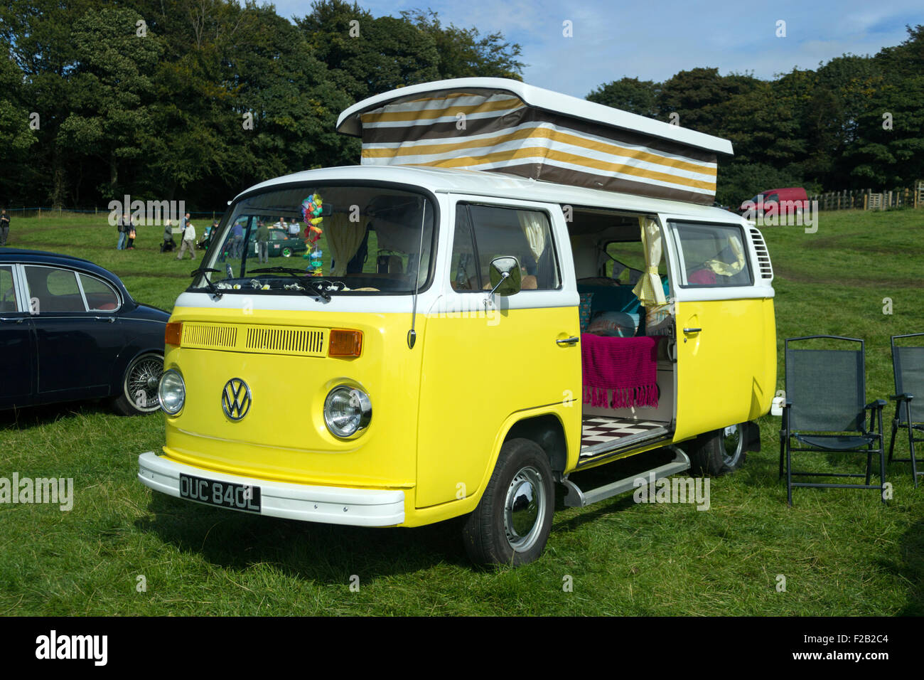 Volkswagen camper doors open hi-res stock photography and images - Alamy