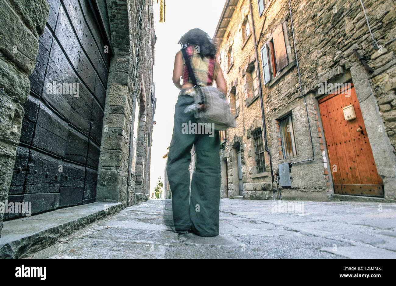 Emilia Romagna Cassio pilgrims along the Via Francigena Stock Photo - Alamy