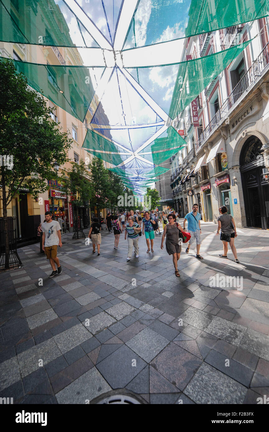 Awning street hi-res stock photography and images - Alamy