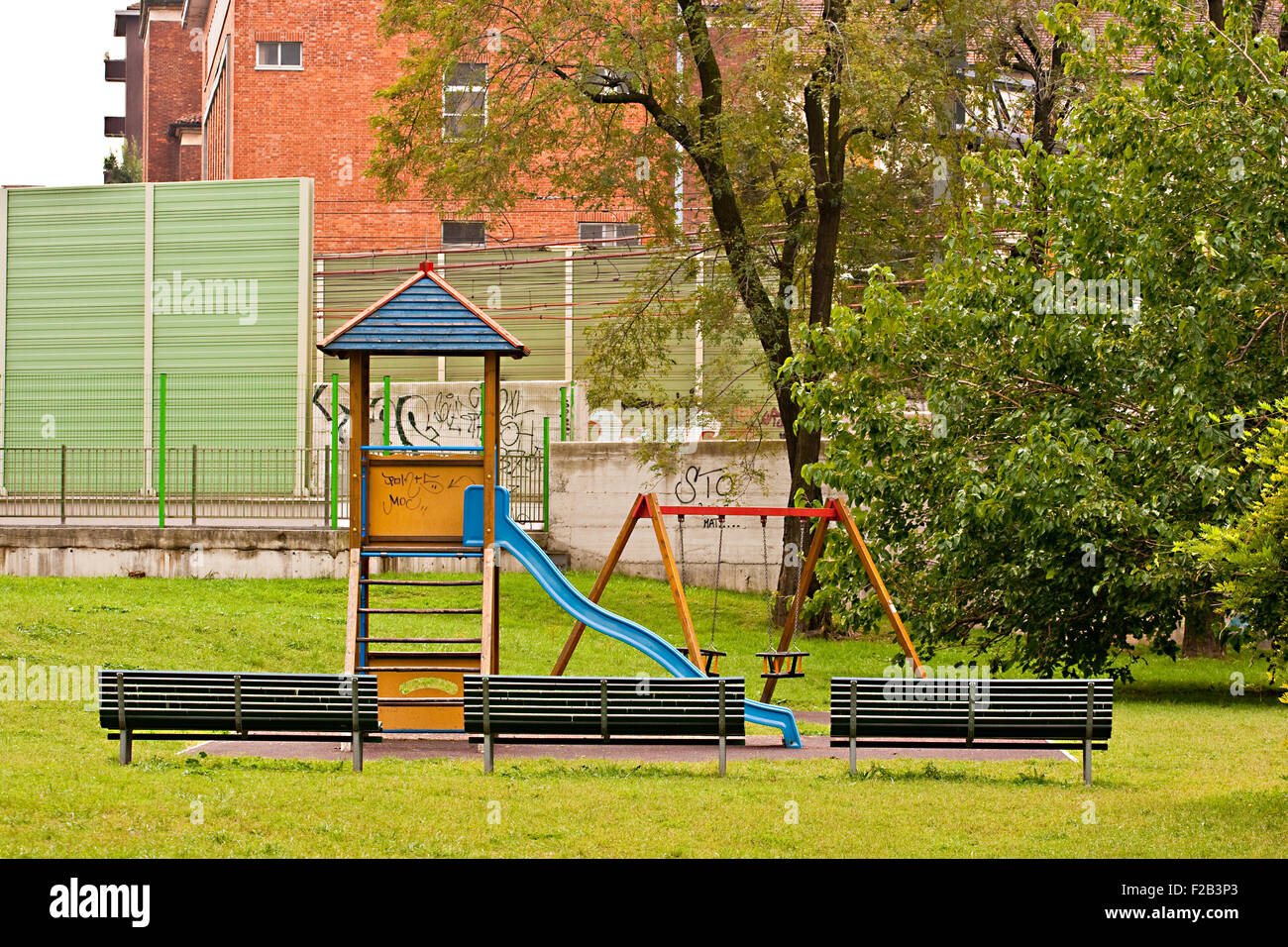Empty playground in a Park Stock Photo - Alamy