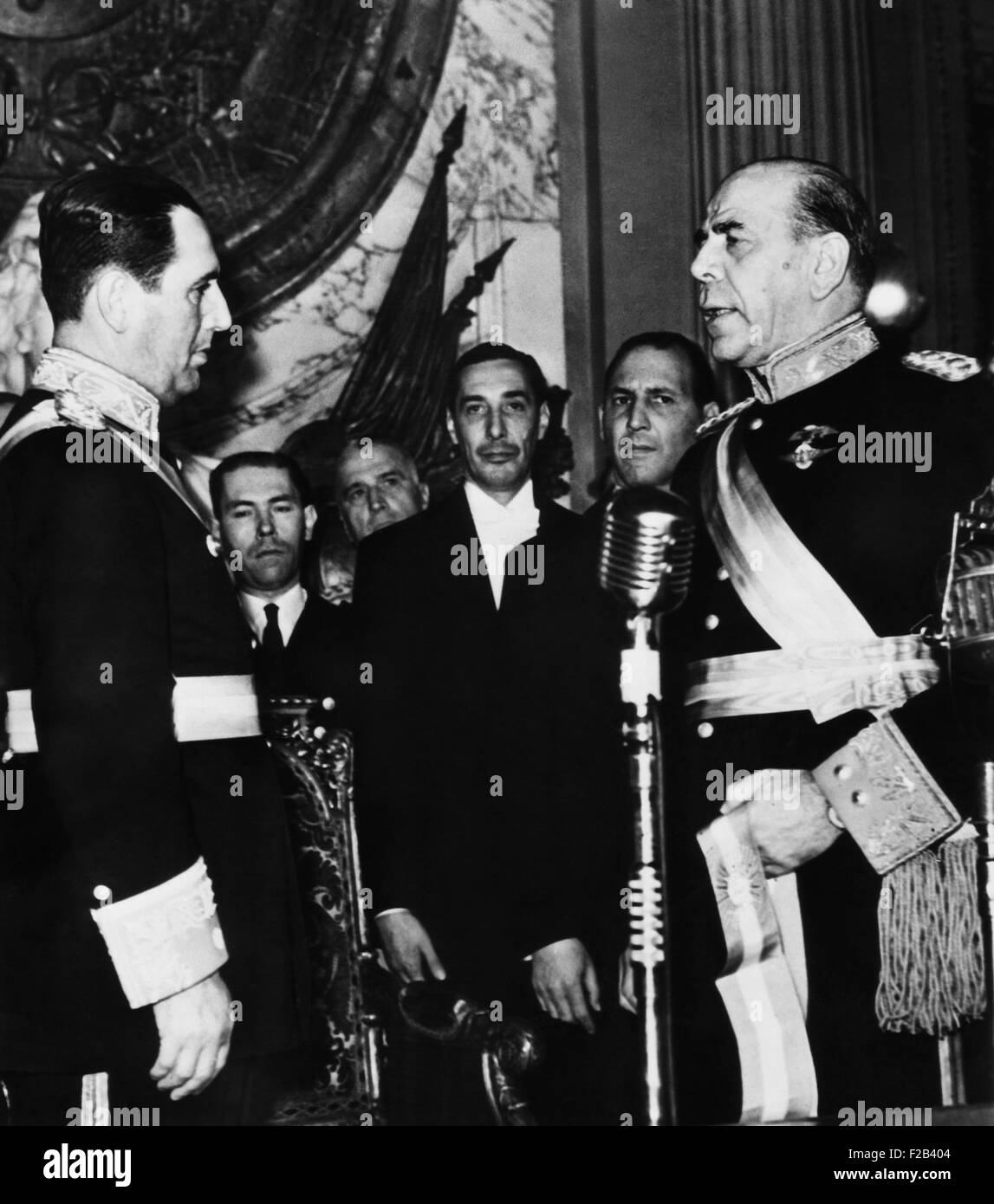 Juan peron ceremony hi-res stock photography and images - Alamy