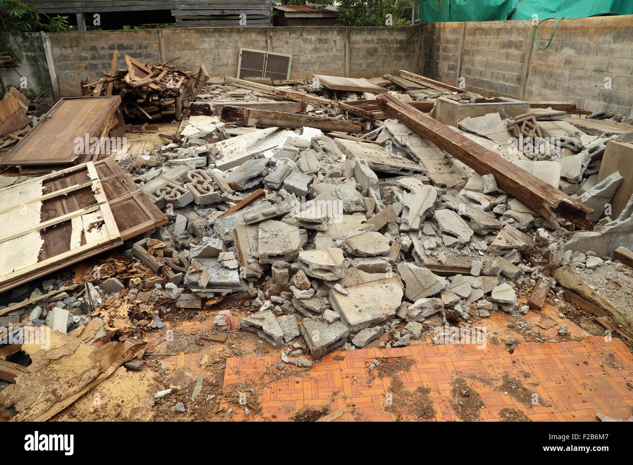 Pile of rubble of a demolished building Stock Photo - Alamy