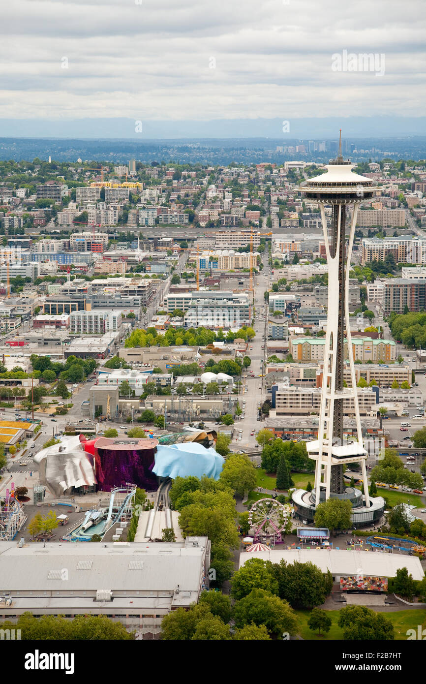 Aerial view seattle city skyline hi-res stock photography and images ...