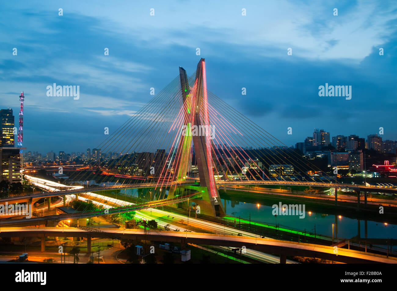 Most famous bridge in the city at dusk, Octavio Frias De Oliveira ...