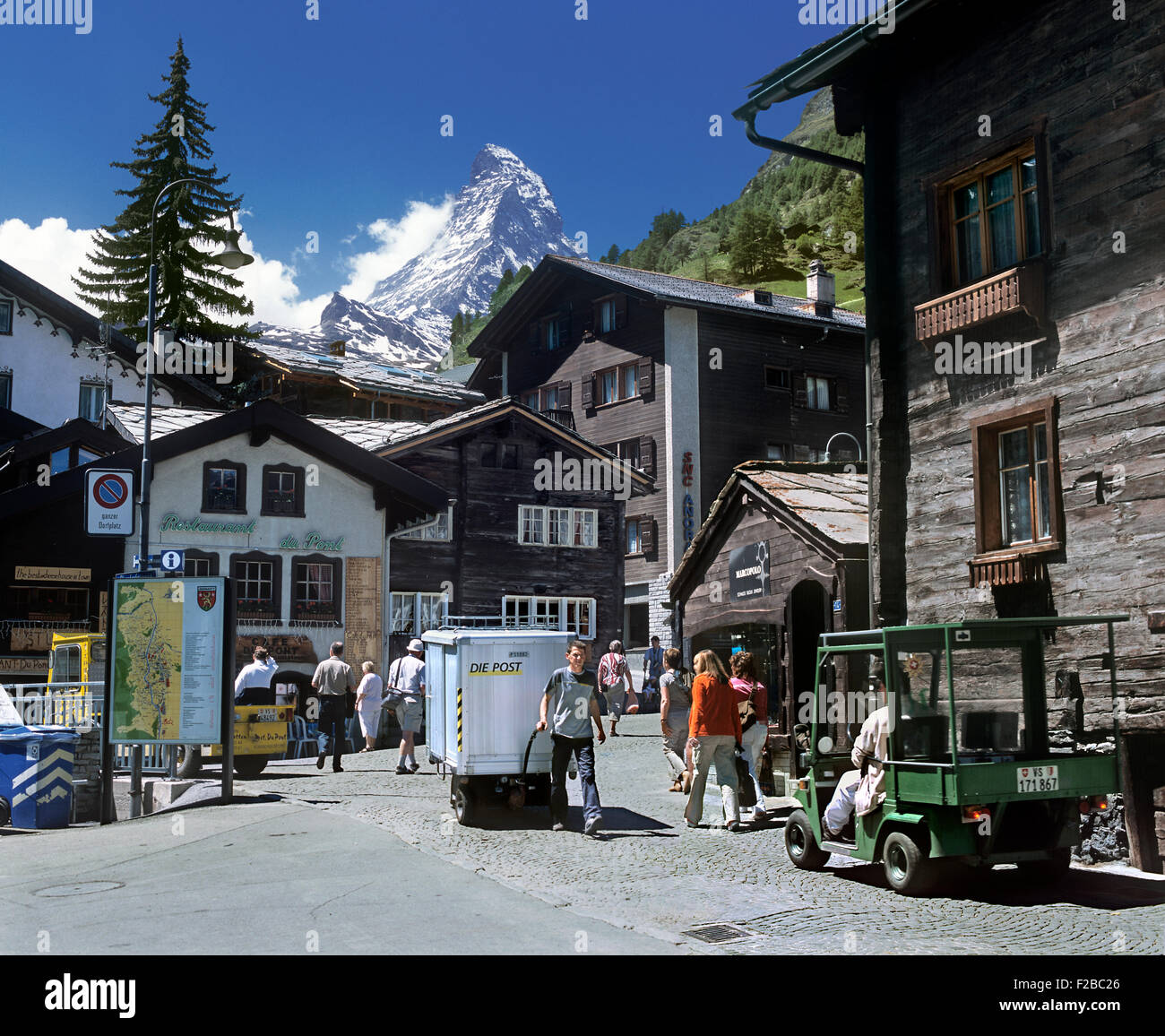 Alpine electric car hi-res stock photography and images - Alamy