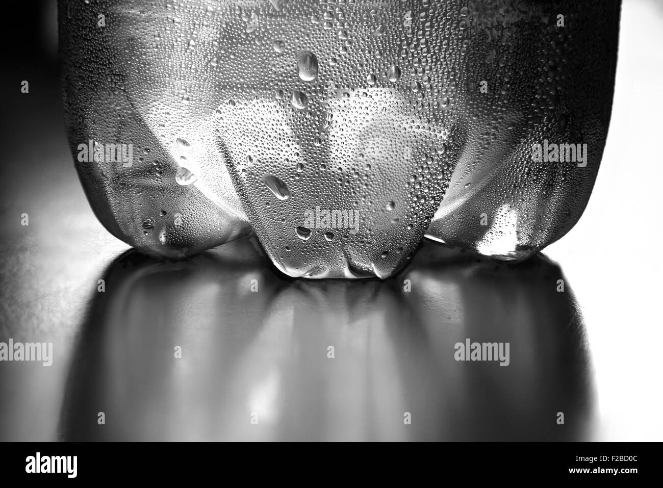 Water bottle and bubbles hi-res stock photography and images - Alamy