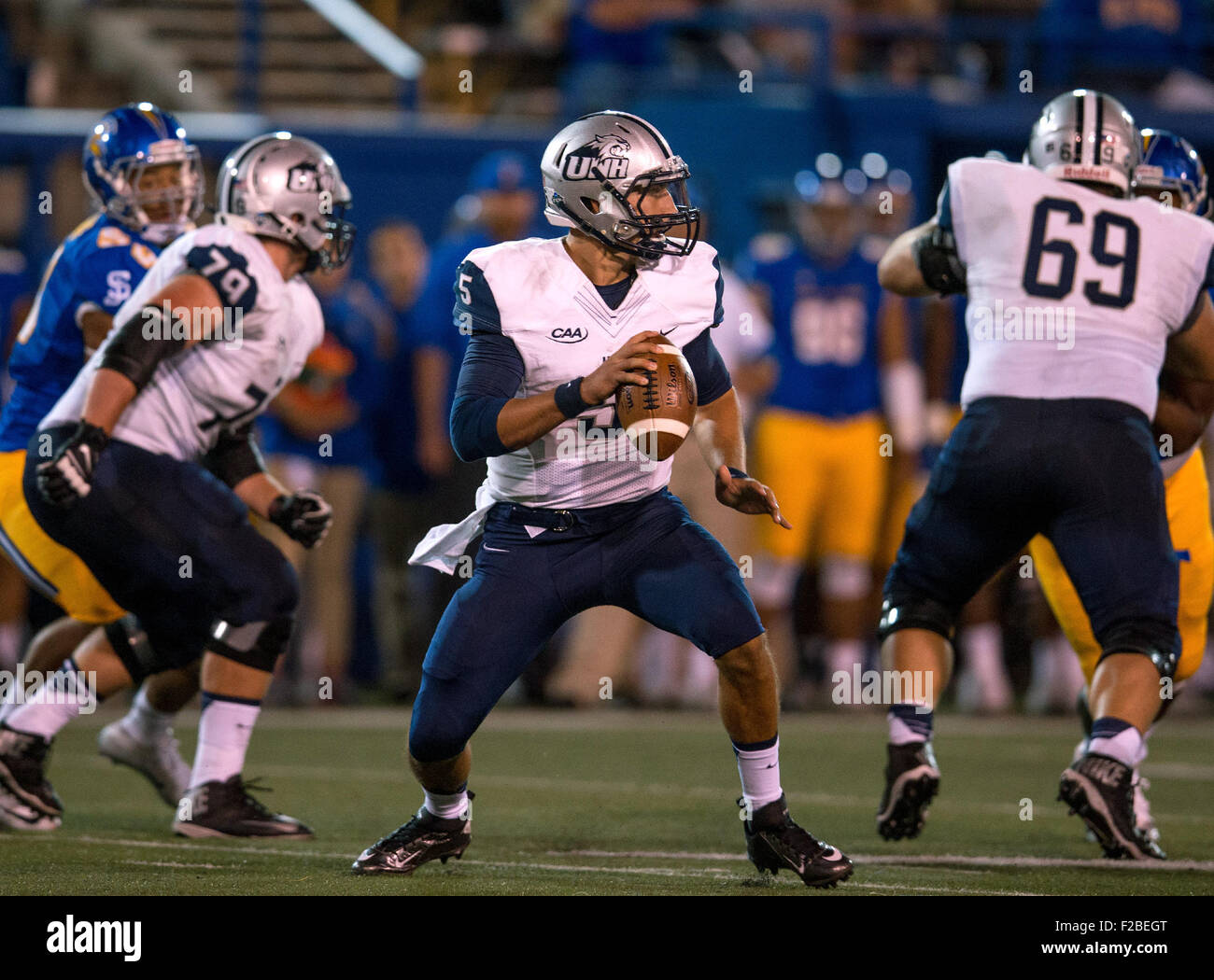 San Jose, CA. 3rd Sep, 2015. University of New Hampshire quarterback (5 ...