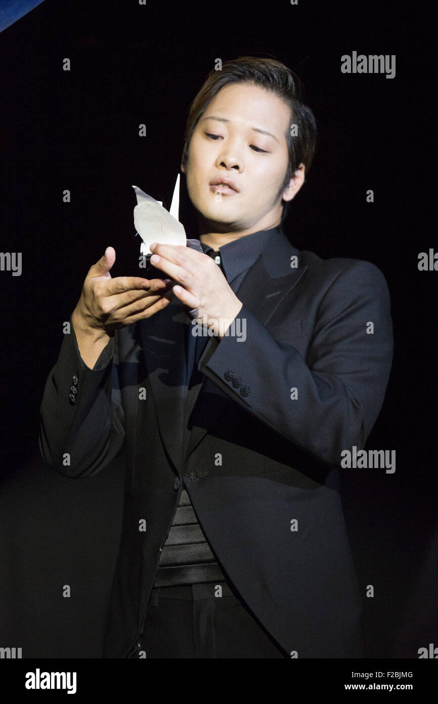 Japanese magicians hi-res stock photography and images - Alamy
