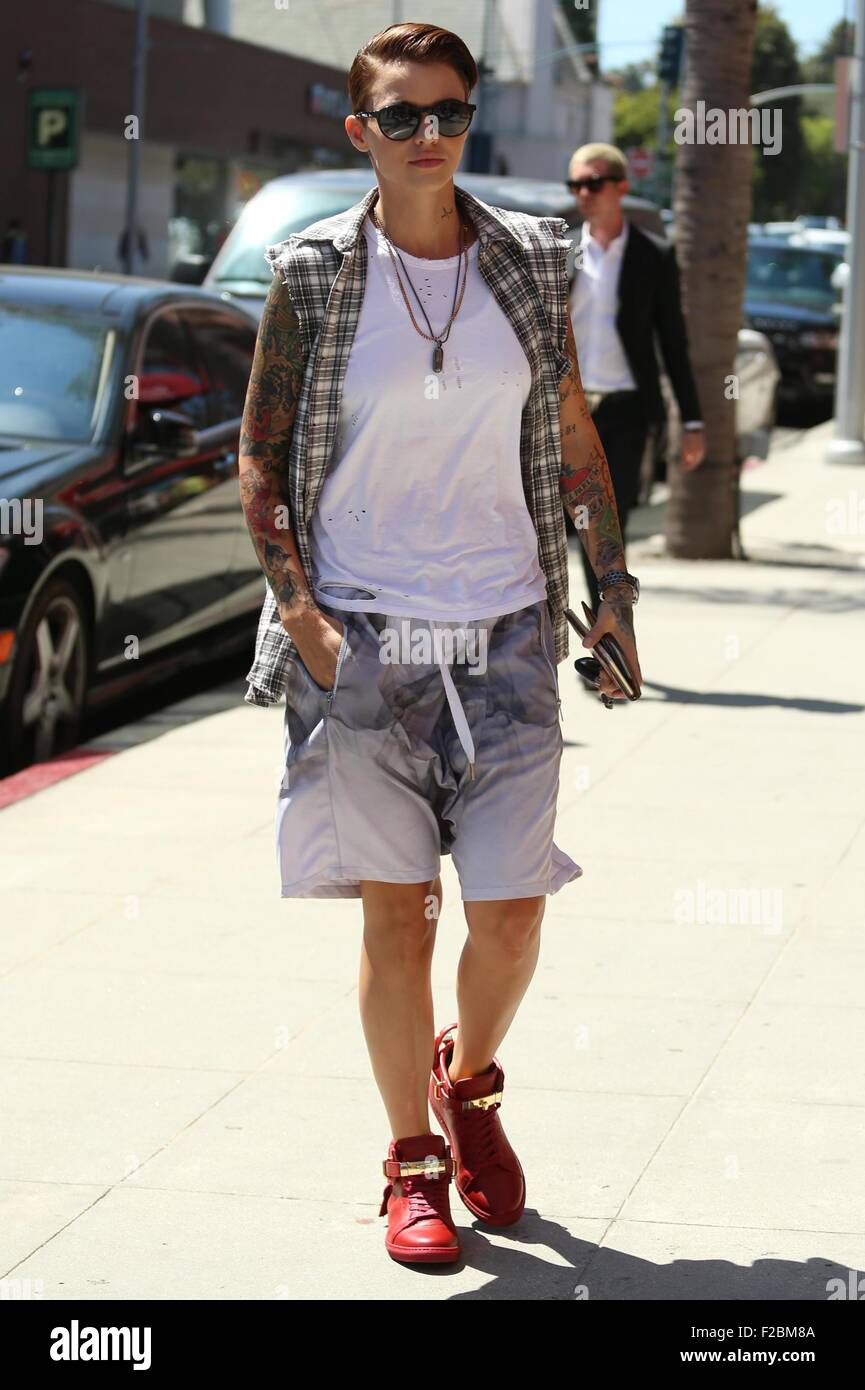 Ruby Rose Langenheim visits a medical center in Beverly Hills Featuring ...