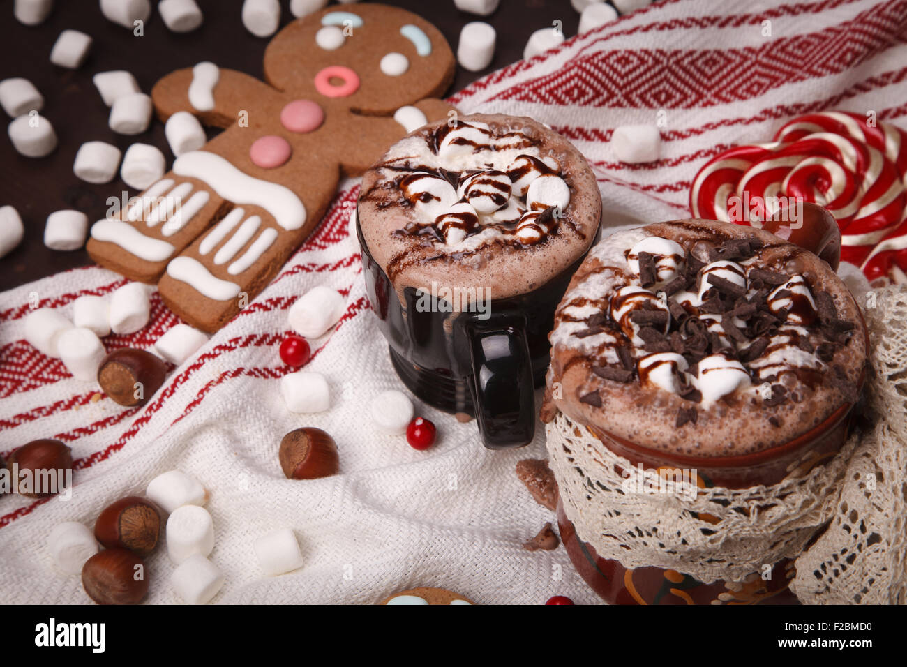 two cups of cocoa Stock Photo - Alamy
