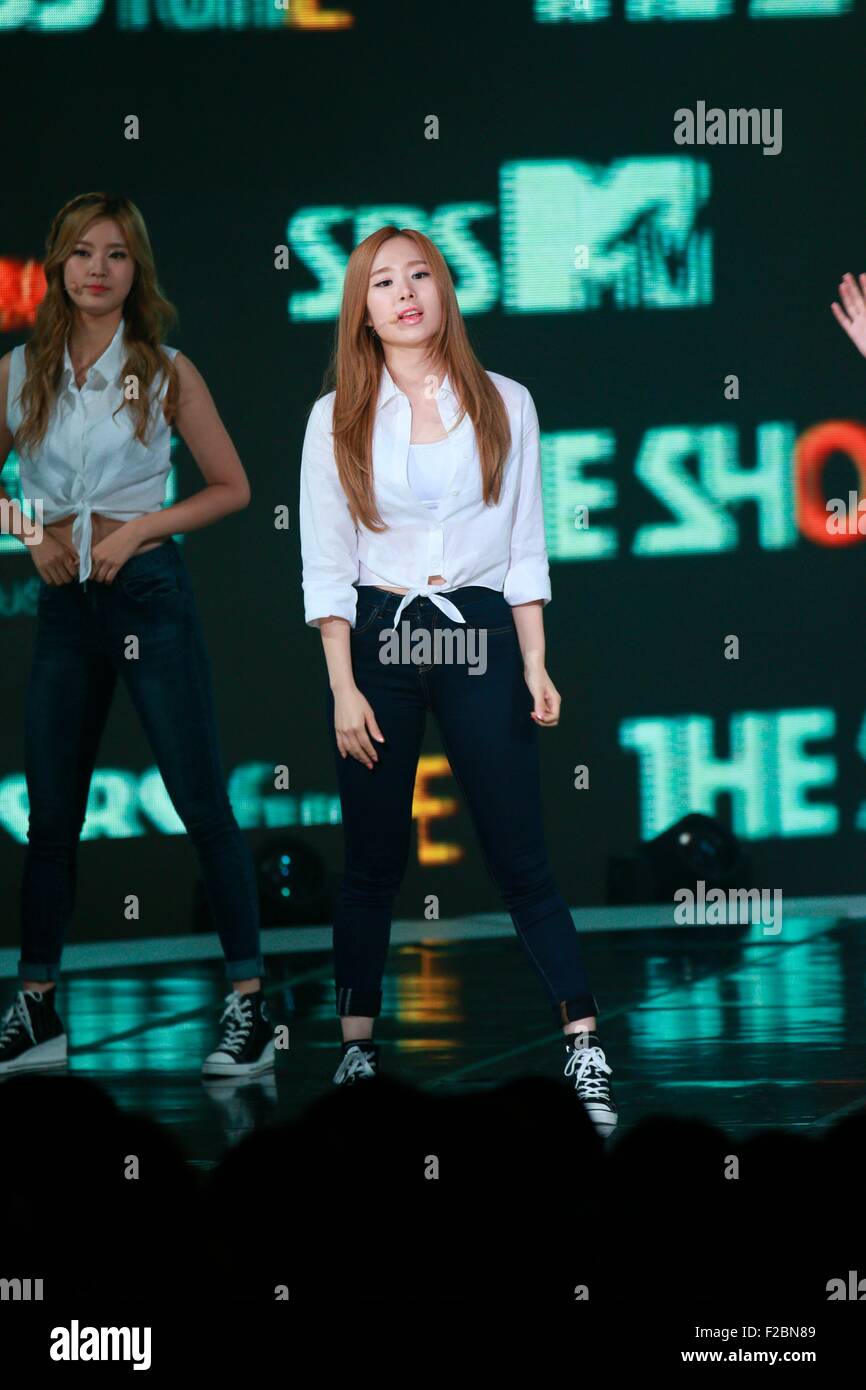 Korea idol group jessi attend hi-res stock photography and images - Alamy