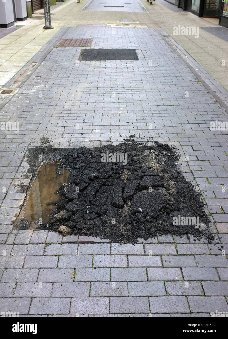 Tarmac paving hi-res stock photography and images - Alamy