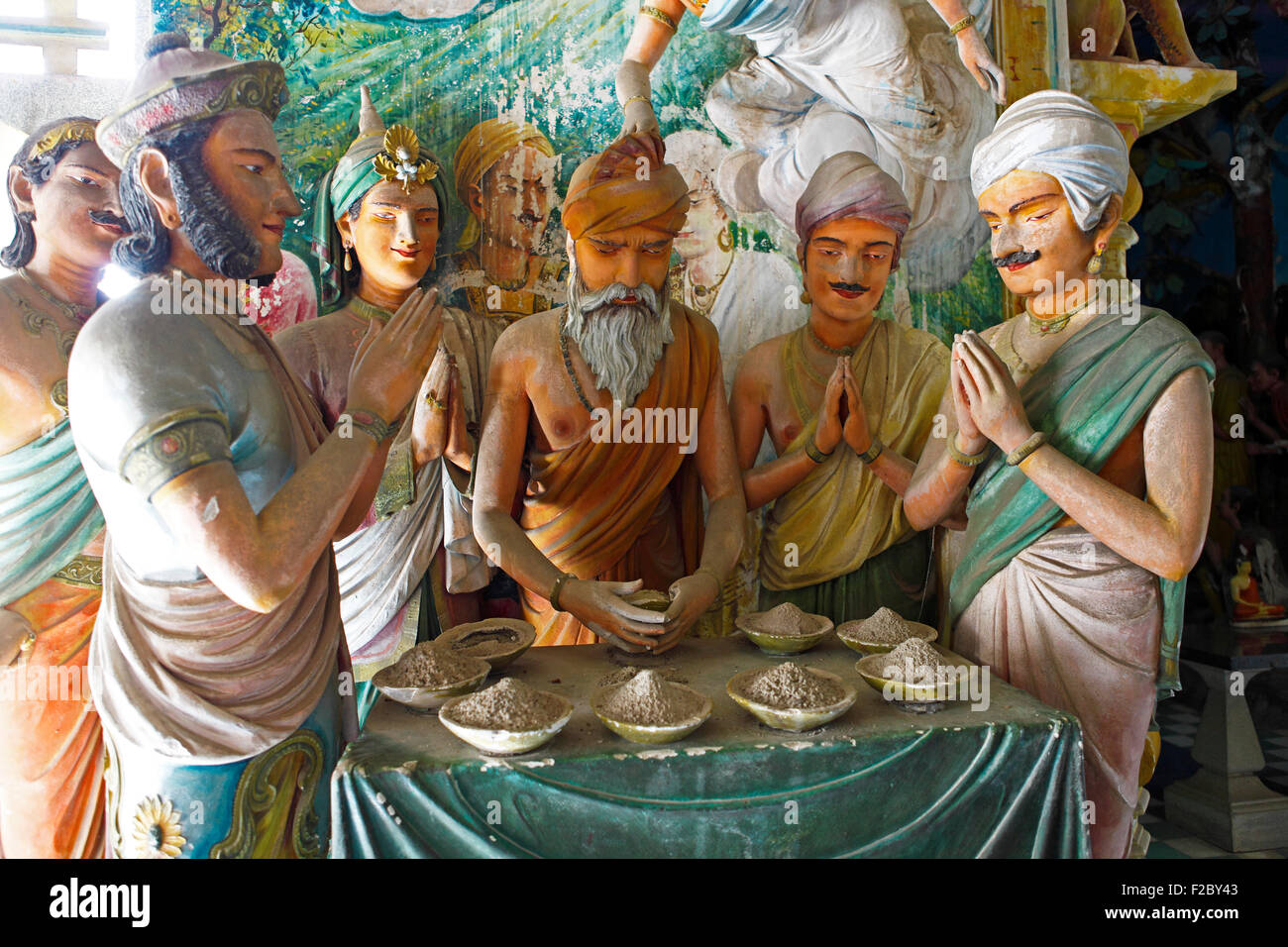 Indian temple statues hi-res stock photography and images - Alamy