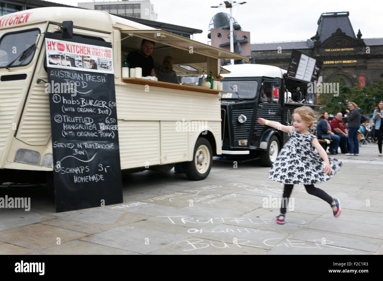 Leeds curry hi-res stock photography and images - Alamy