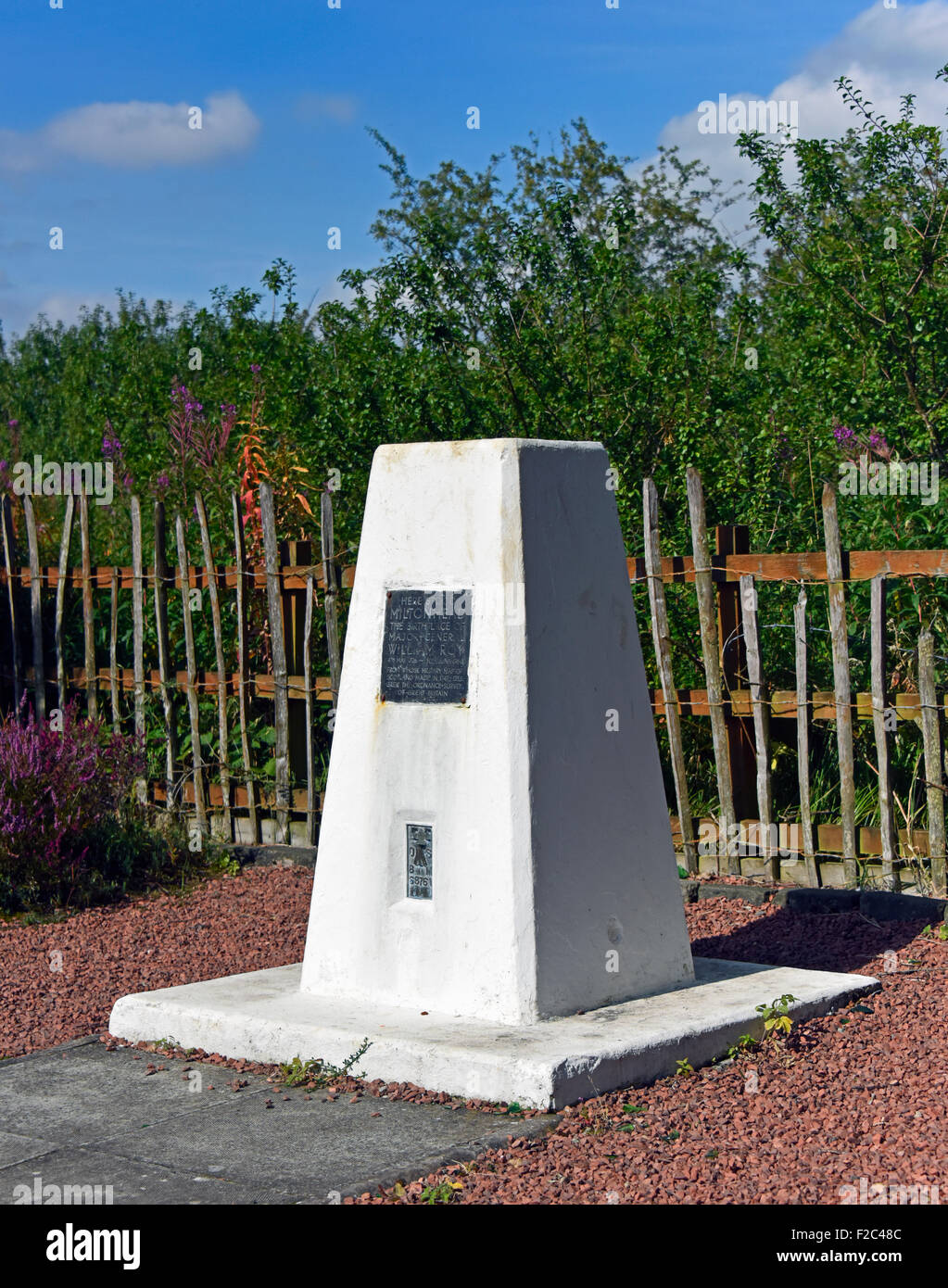 Ordnance survey monument hi-res stock photography and images - Alamy