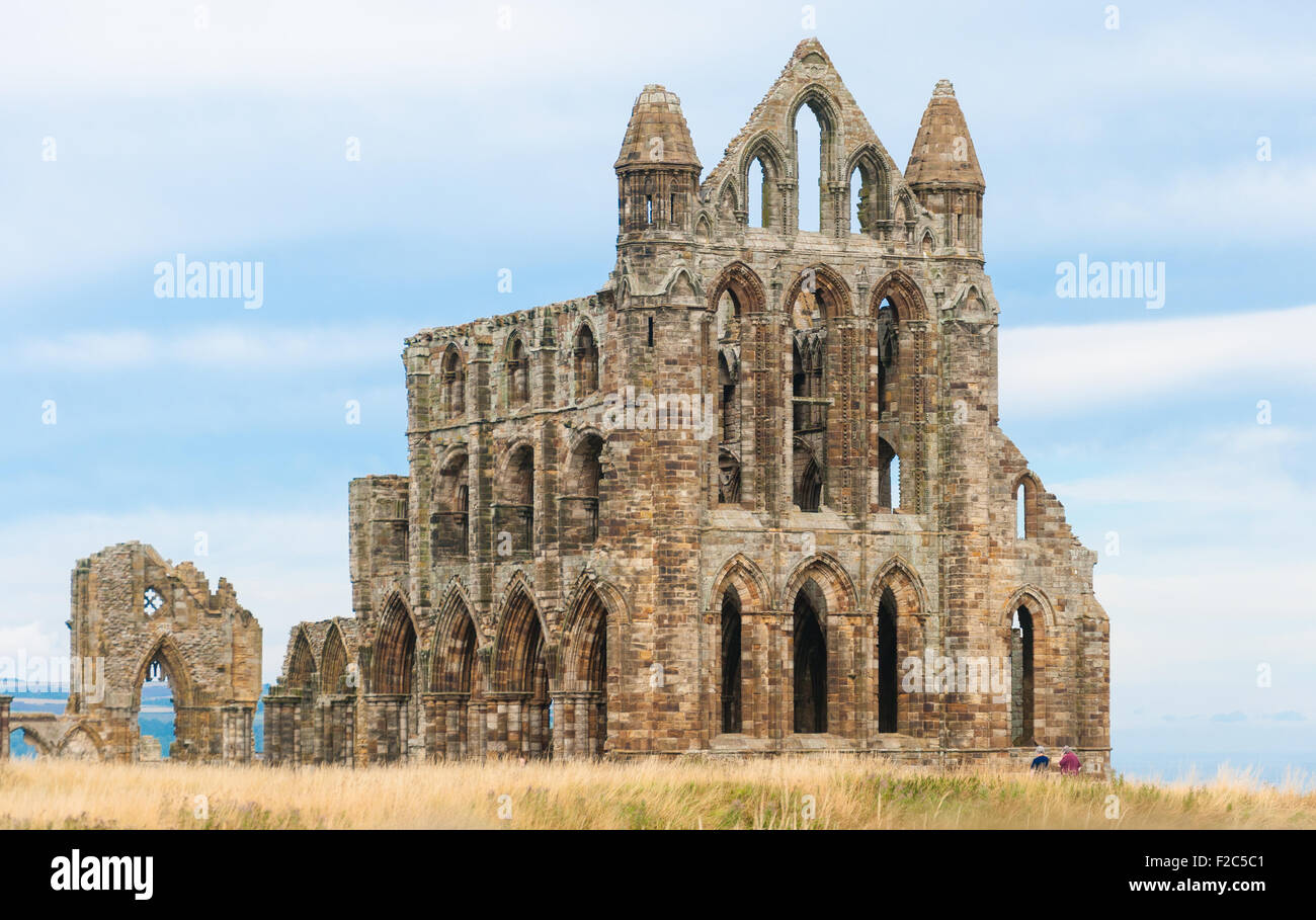 Whitby abbey ruins hi-res stock photography and images - Alamy